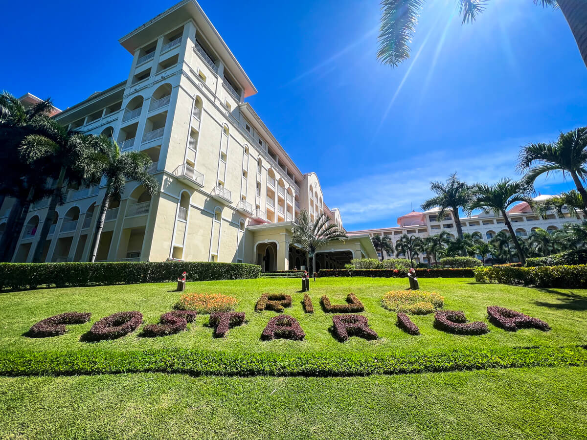 Hotel Riu Guanacaste Card – Jairo Tours in Costa Rica